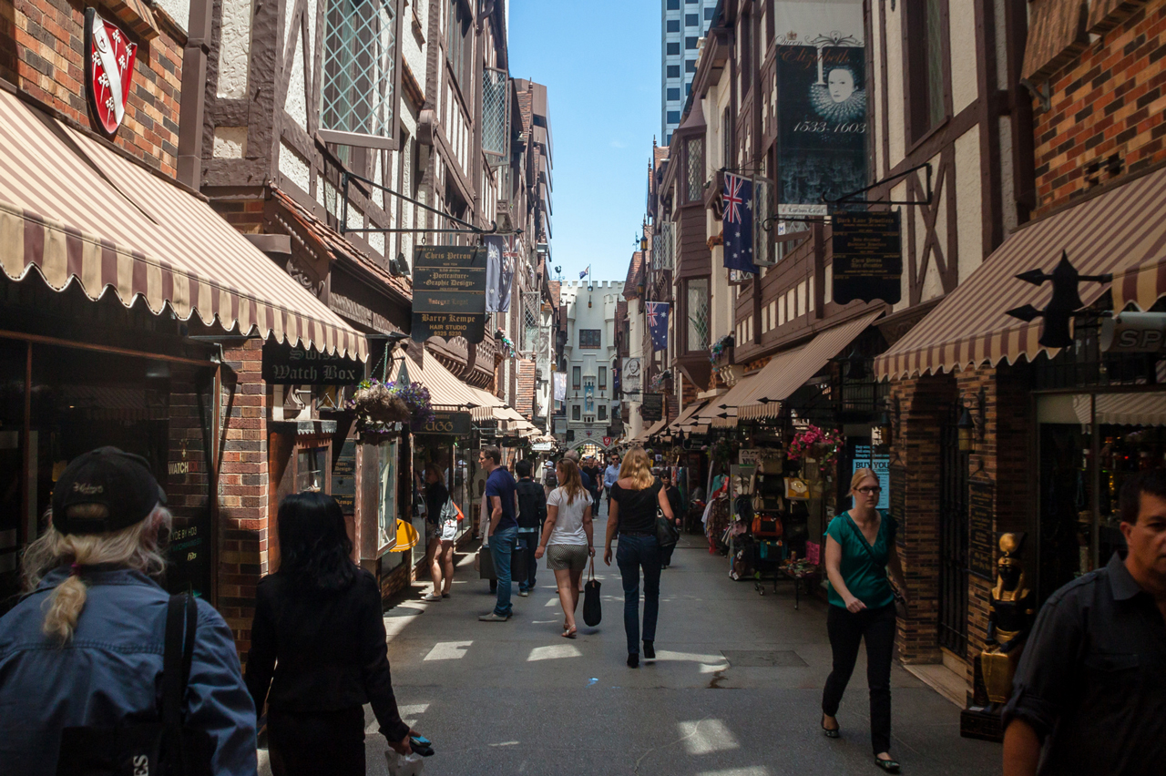 london-cort-perth – CULTURED CREATURES